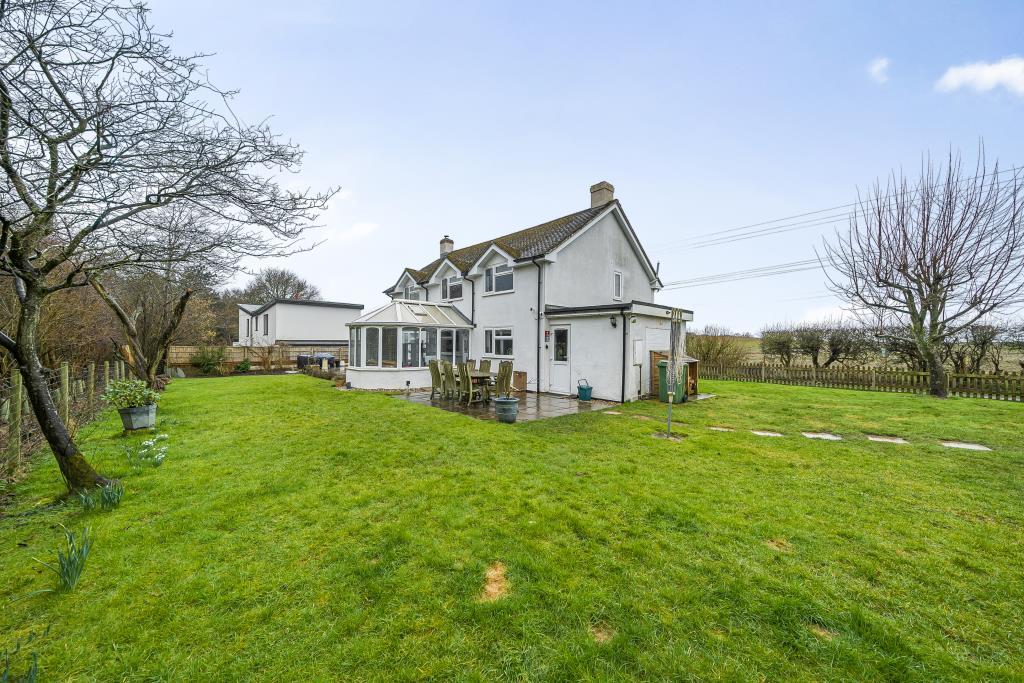 Chieveley, Berkshire, RG20 4 bed detached house for sale - £685,000