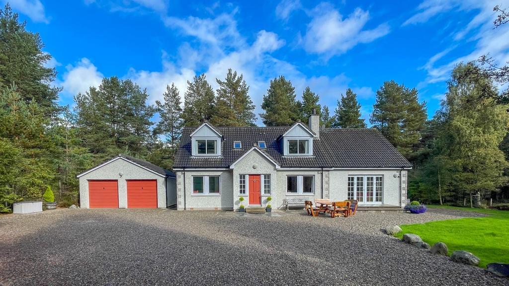 An Teallach, Nethy Bridge 5 bed detached house for sale - £525,000