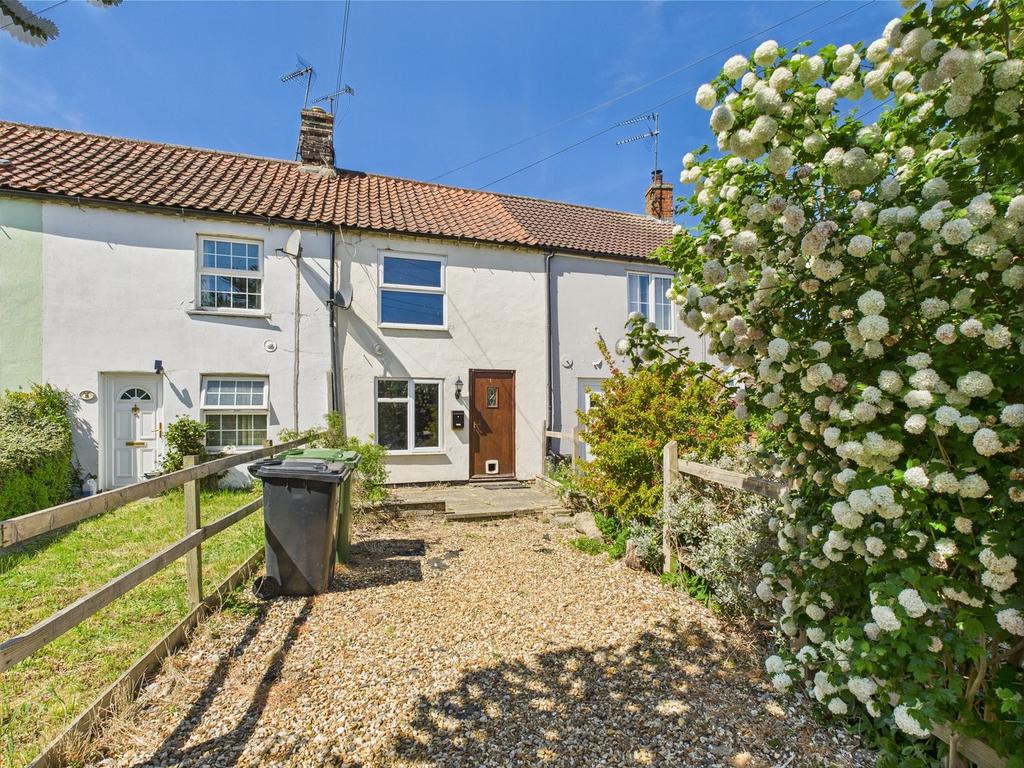 Chapel Row, Downham Market PE38 2 bed terraced house for sale - £140,000