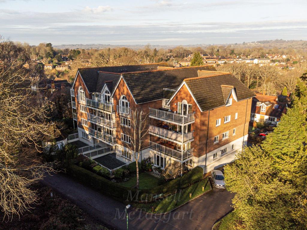 Highgate Road, Forest Row RH18 2 bed apartment for sale - £650,000