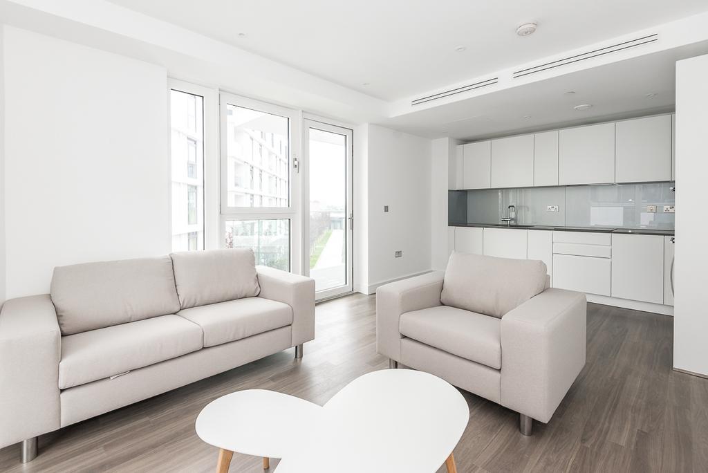 Brent House, Nine Elms SW8 1 bed apartment - £2,950 pcm (£681 pw)