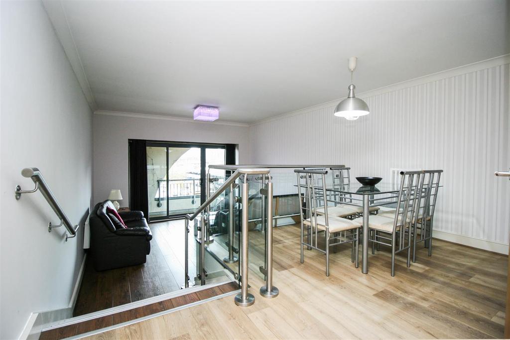 Broadway Plaza, 220 Ladywood Middleway 3 bed apartment to rent - £1,600 ...