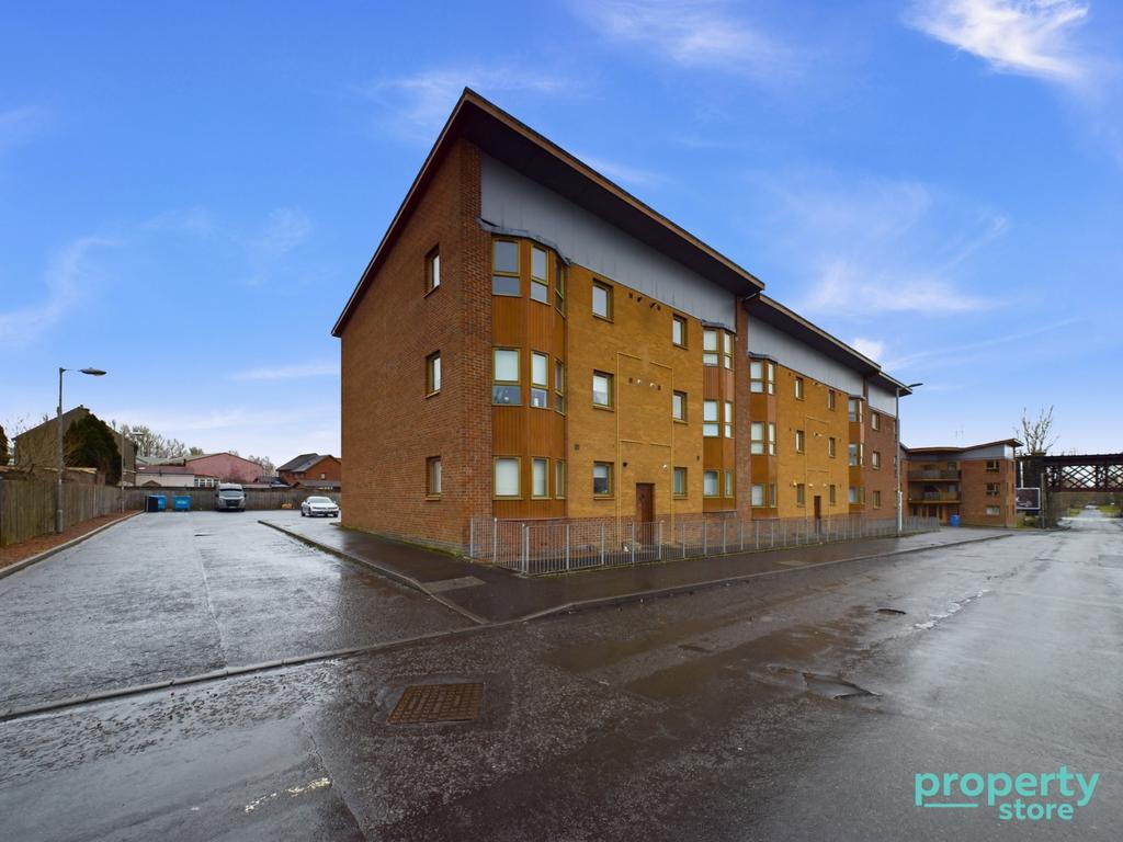 Bell Street, Wishaw, North... 2 bed flat - £90,000