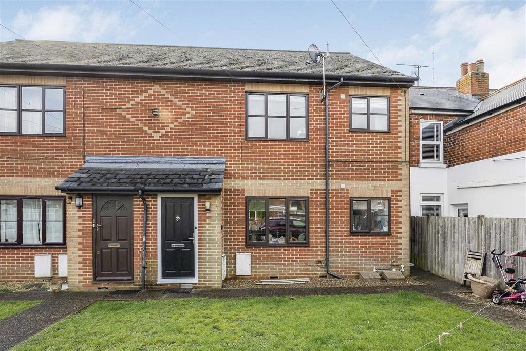 Queens Road, Caversham, Reading 2 bed maisonette for sale - £250,000