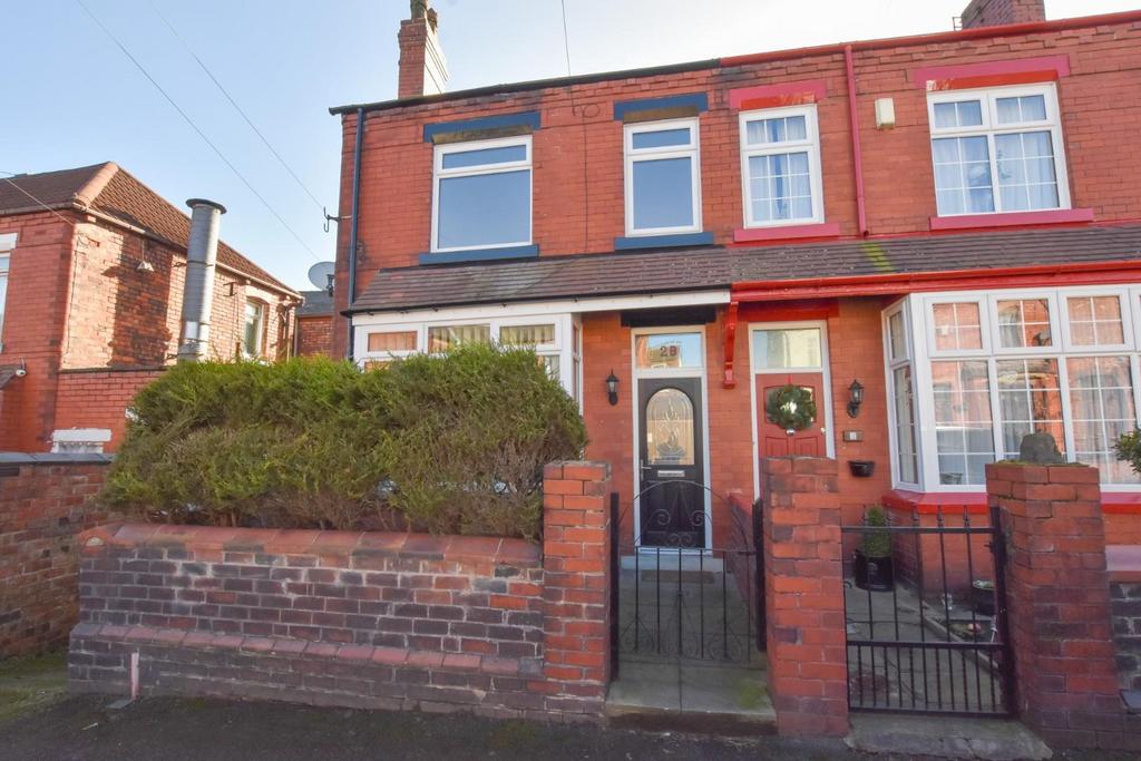 Rylands Street, Springfield, Wigan... 3 bed semi-detached house - £169,995
