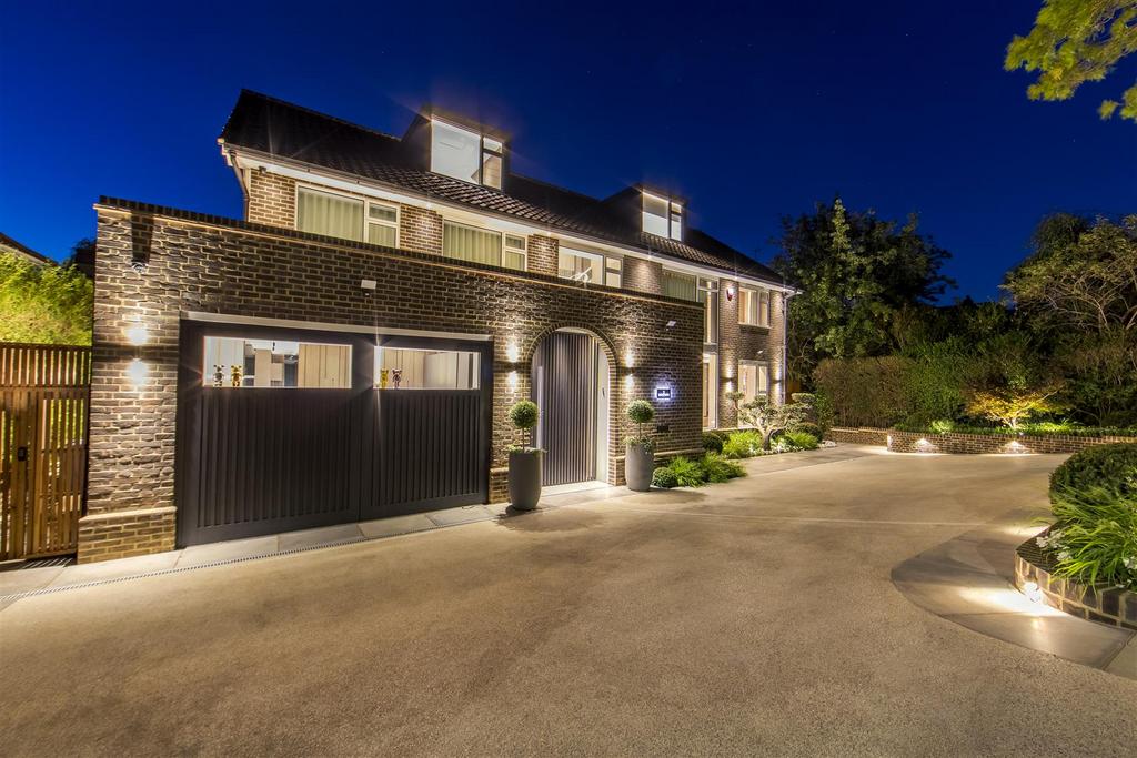 Neville Drive, N2 6 bed detached house for sale - £7,495,000