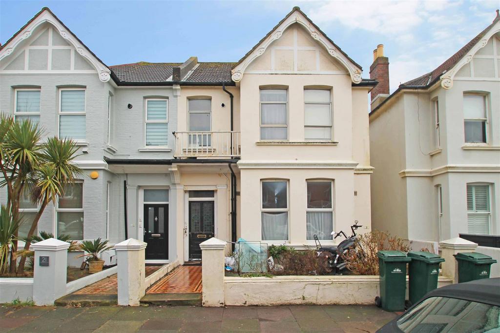Carlisle Road, Hove Studio for sale - £165,000