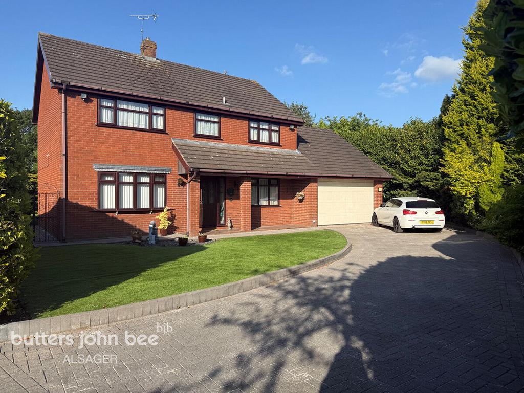 Barber Drive, Scholar Green 4 bed detached house for sale - £525,000