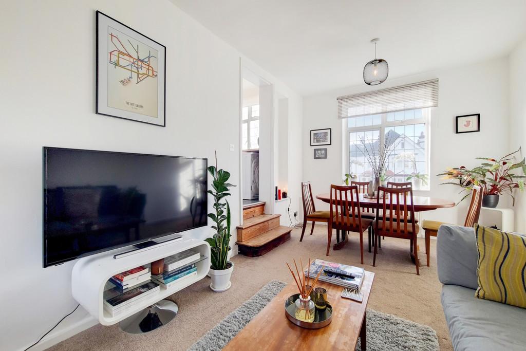 Broadlands Avenue, Streatham Hill 1 bed flat for sale - £350,000