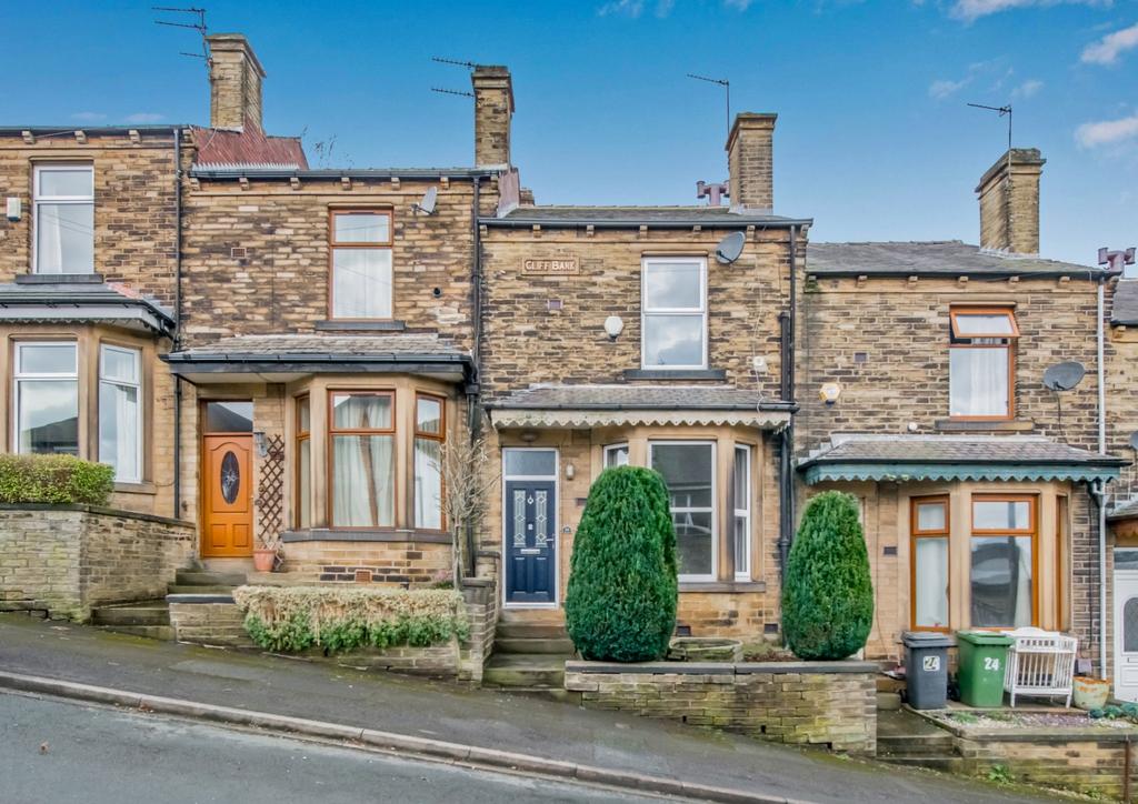 Wesley Street, Cleckheaton, BD19 2 bed terraced house - £165,000
