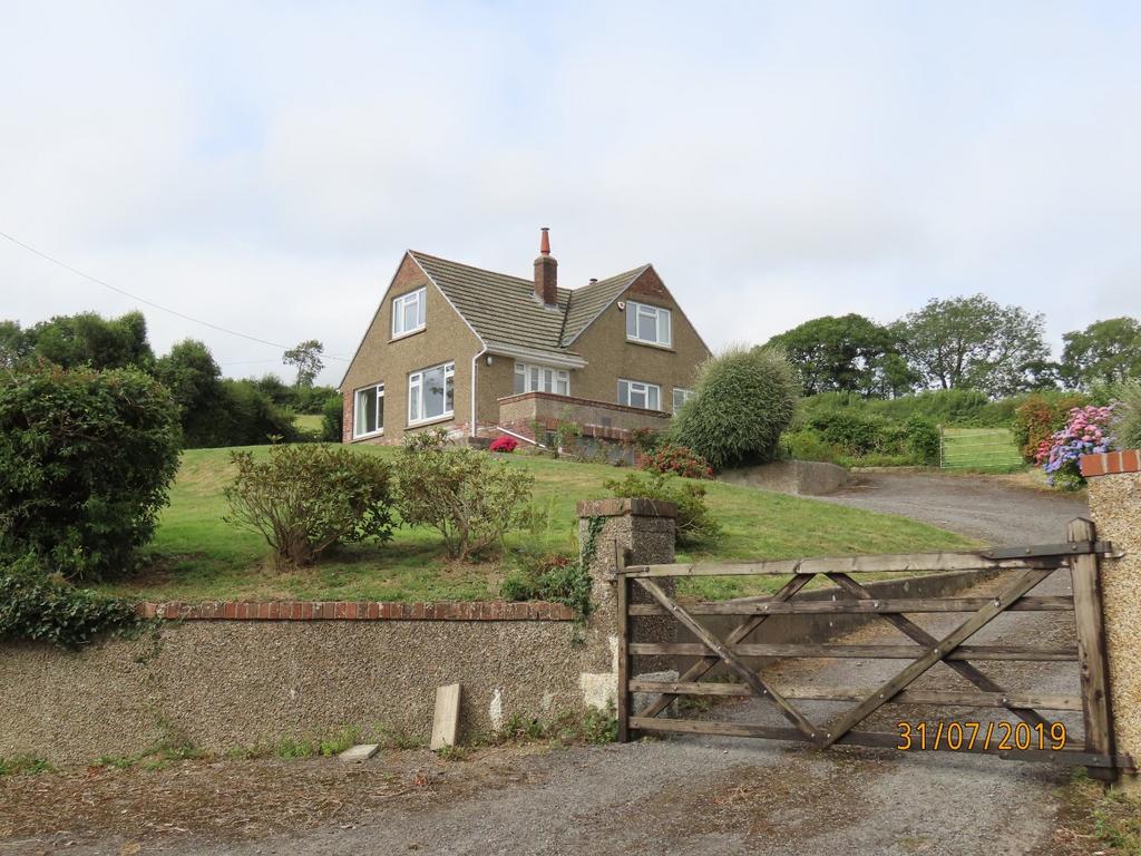 Acland Road, Landkey, EX32 4 bed detached house - £1,800 pcm (£415 pw)