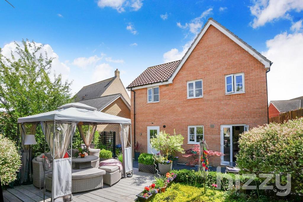 Sarah Rand Road, Hadleigh IP7 3 bed detached house for sale - £345,000