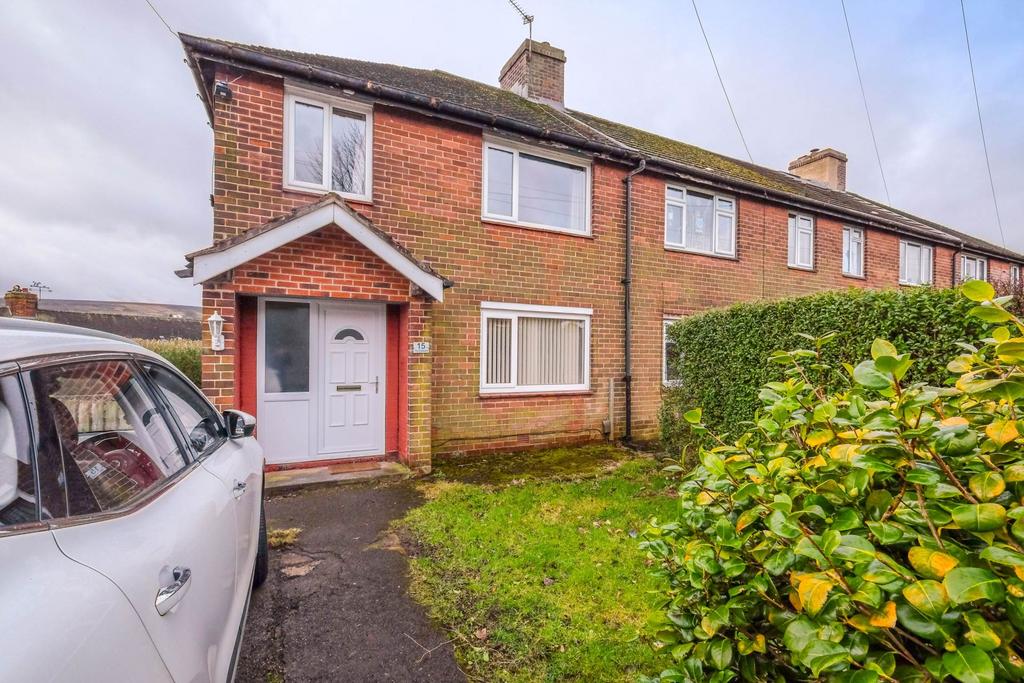 Hey Crescent, Holmfirth HD9 3 bed end of terrace house for sale - £177,000