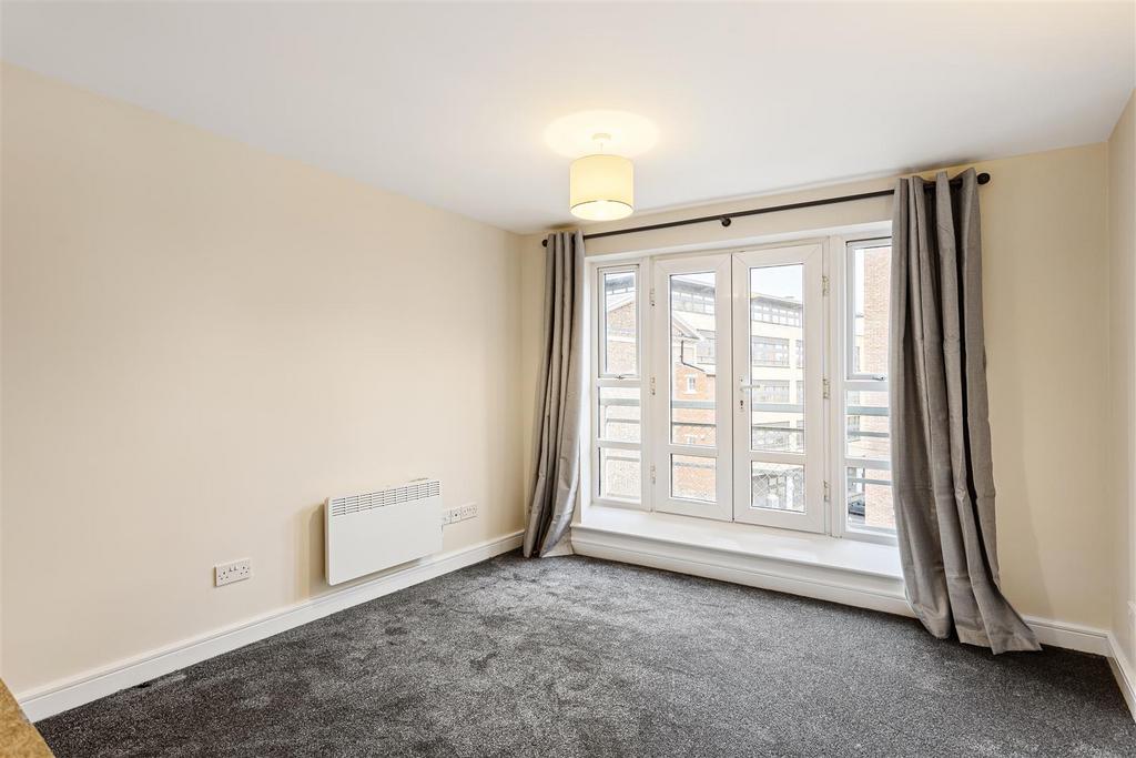 Toft Green, York 1 bed flat - £850 pcm (£196 pw)