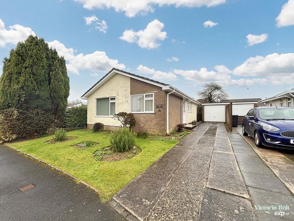 The Priory, Ivybridge PL21 2 bed detached bungalow for sale - £325,000