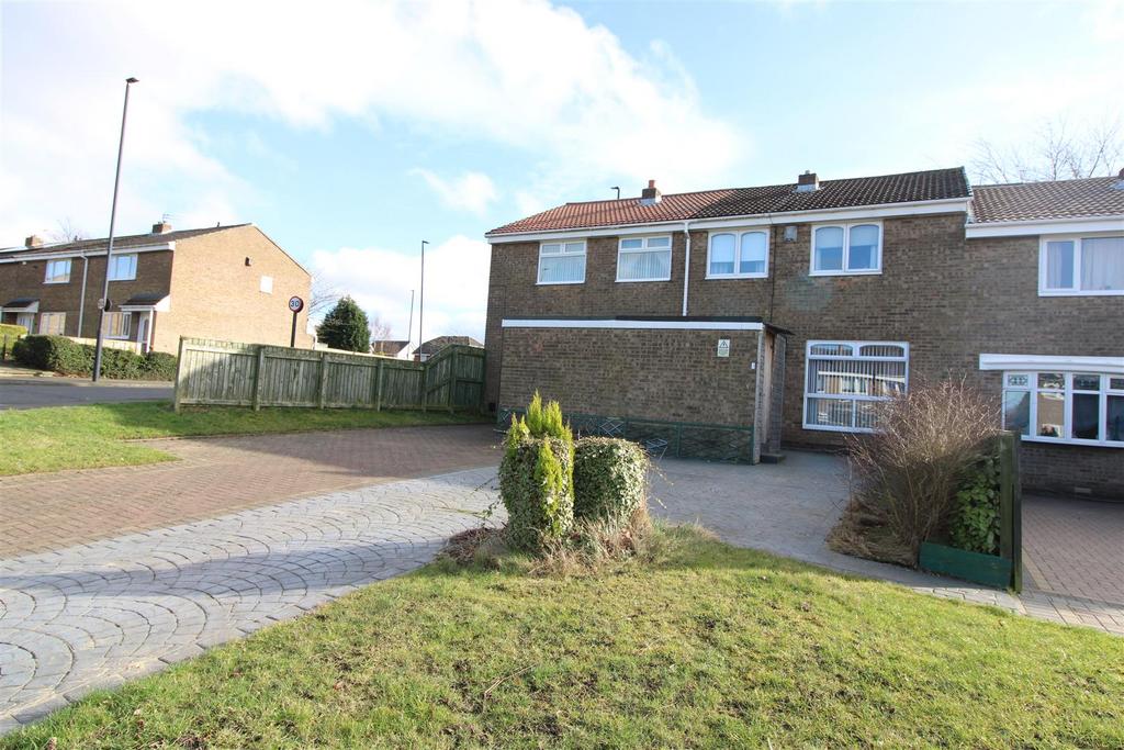 Haggerston Crescent, Newcastle Upon... 3 bed terraced house - £145,000