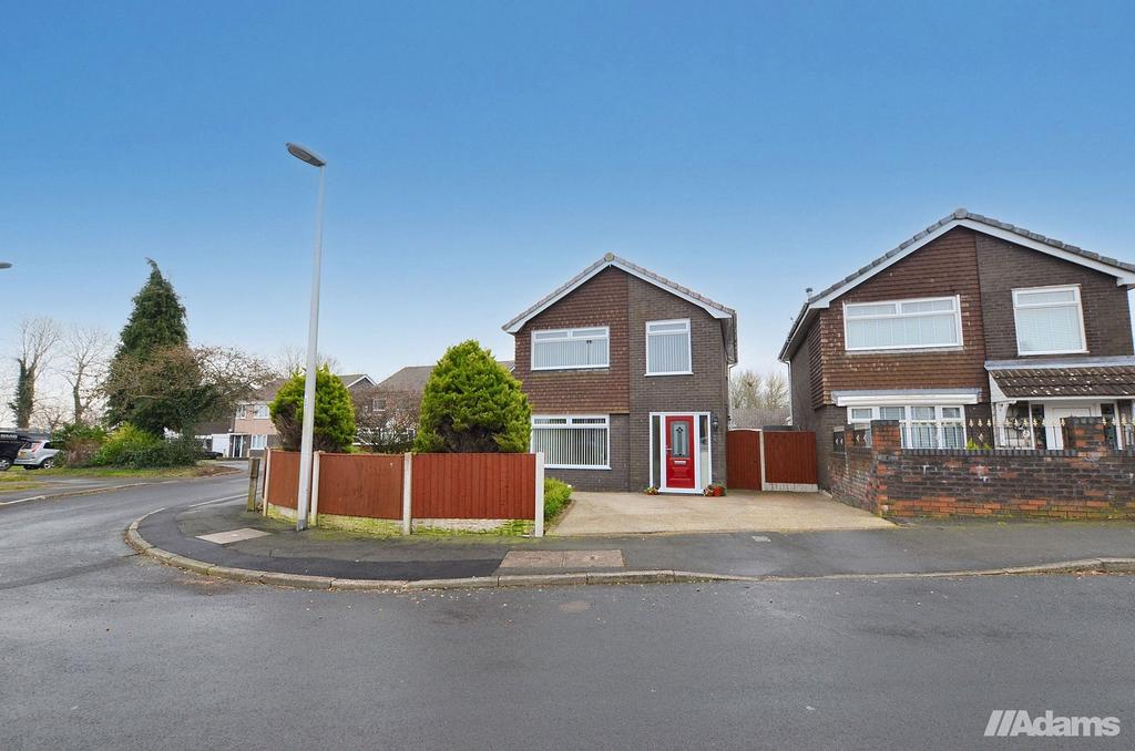 Ascot Avenue, Runcorn 3 bed detached house for sale - £230,000