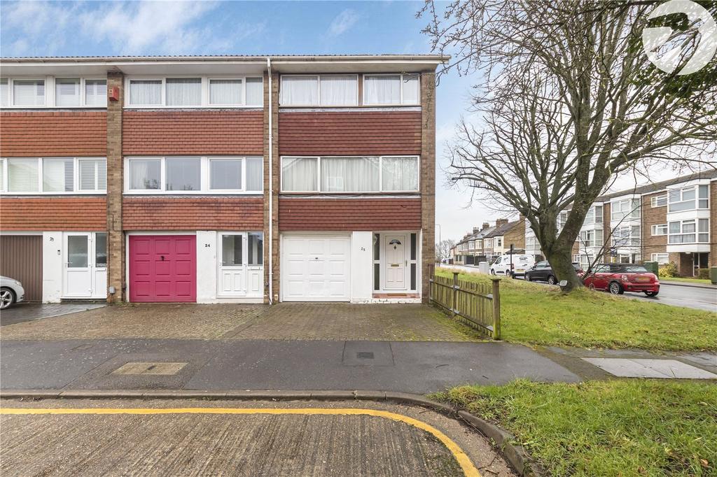 Lila Place, Swanley, Kent, BR8 3 bed end of terrace house - £350,000