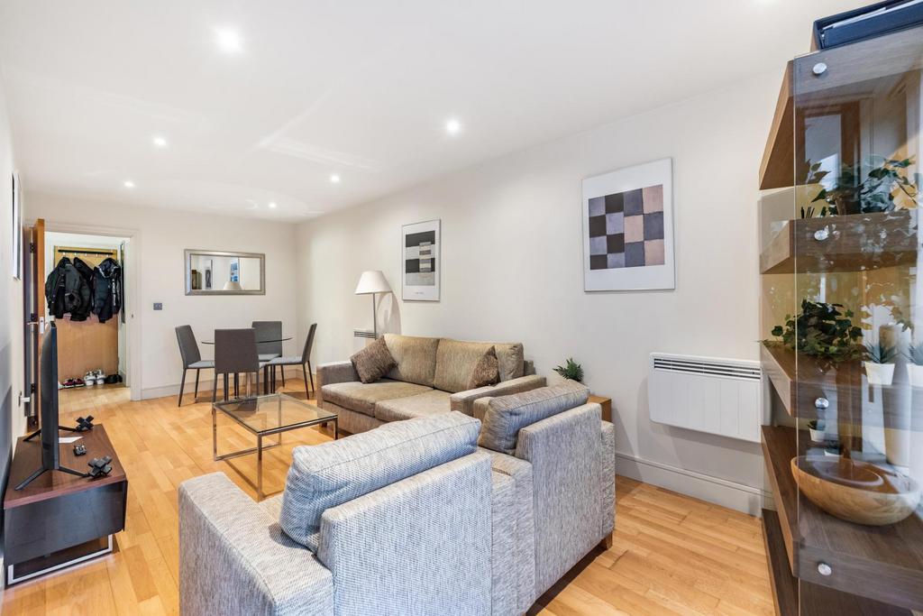 Southwark Bridge Road, London SE1 1 bed apartment to rent - £2,145 pcm ...