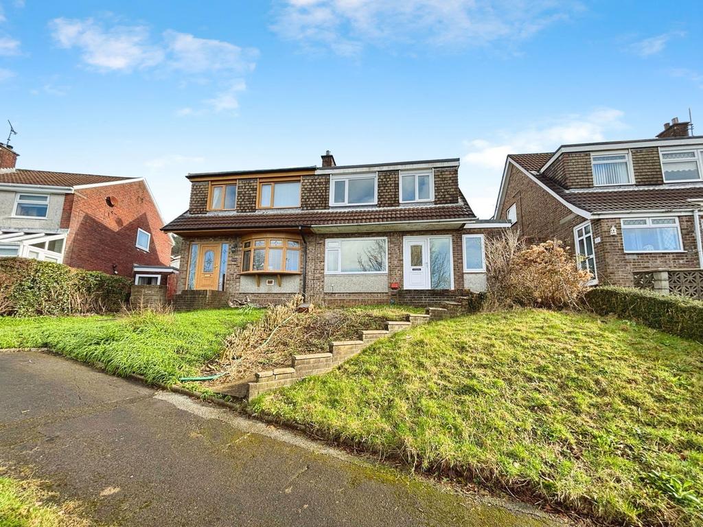 Dol-Las, Port Talbot SA12 3 bed semi-detached house - £170,000