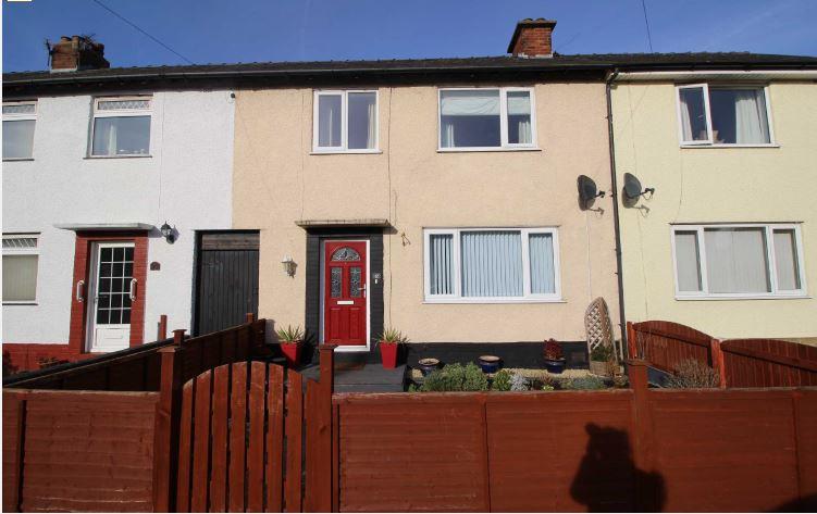 Savick Avenue, Preston PR2 3 bed terraced house - £900 pcm (£208 pw)