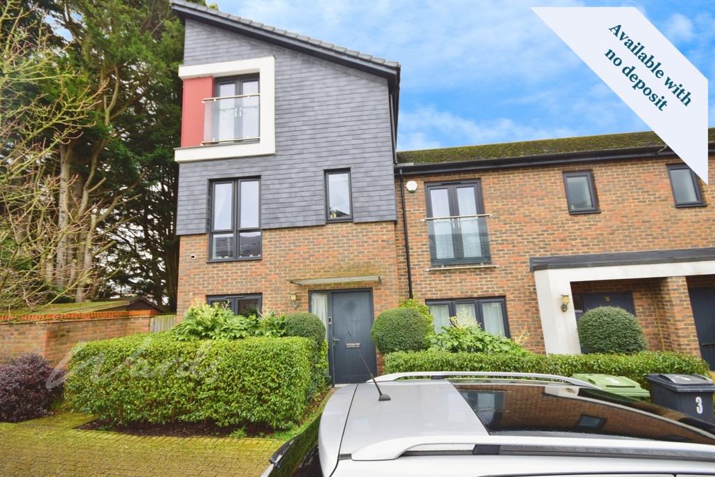 Pavilion View Ashford TN23 4 bed link detached house - £2,500 pcm (£577 pw)