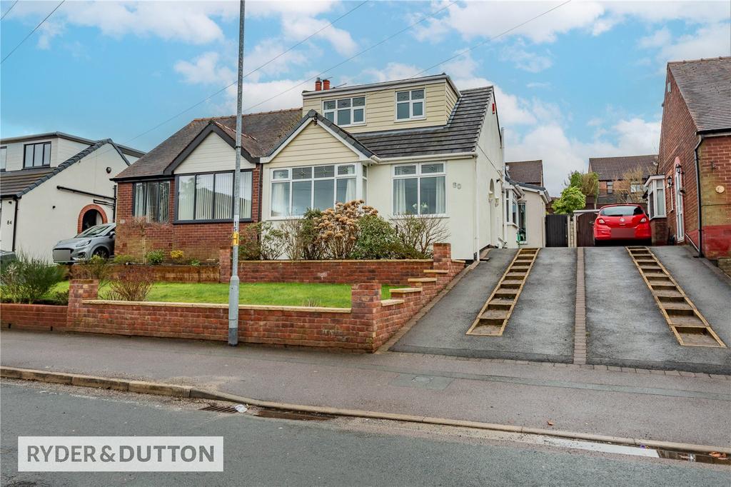 Mount Road, Alkrington, Middleton... 3 bed bungalow for sale - £315,000