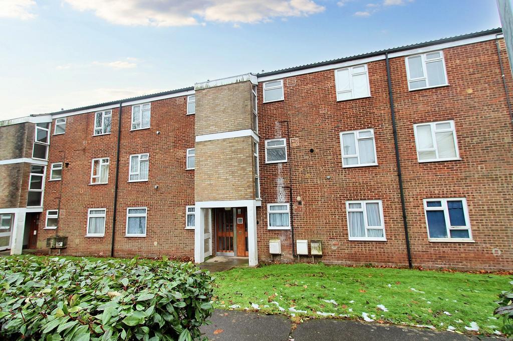 Hillfield, Hatfield, AL10 1 bed apartment to rent - £1,150 pcm (£265 pw)