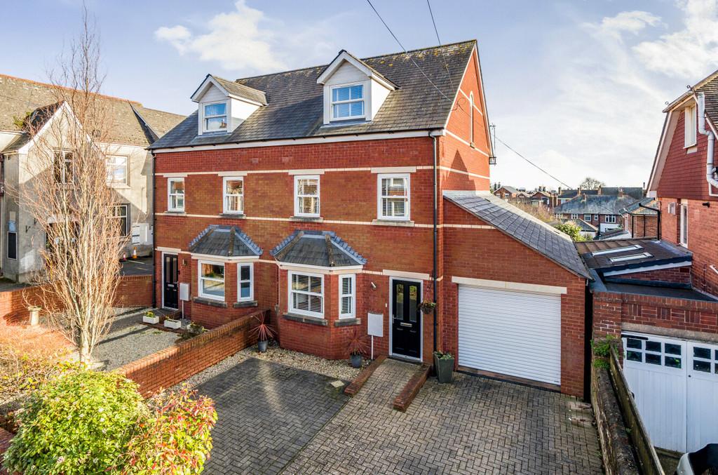 Elmside, Exeter, EX4 6LR 4 bed townhouse for sale - £500,000