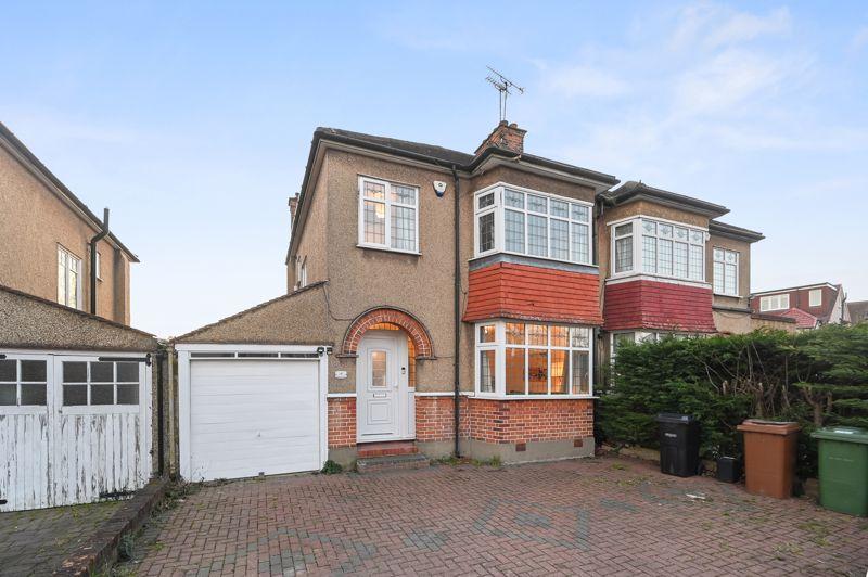Alfriston Avenue, Harrow 3 bed semi-detached house for sale - £675,000