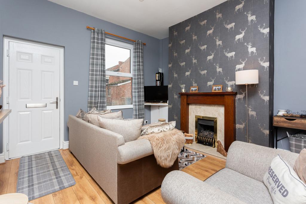 Smith Street, Preston, PR5 2 bed terraced house for sale - £125,000