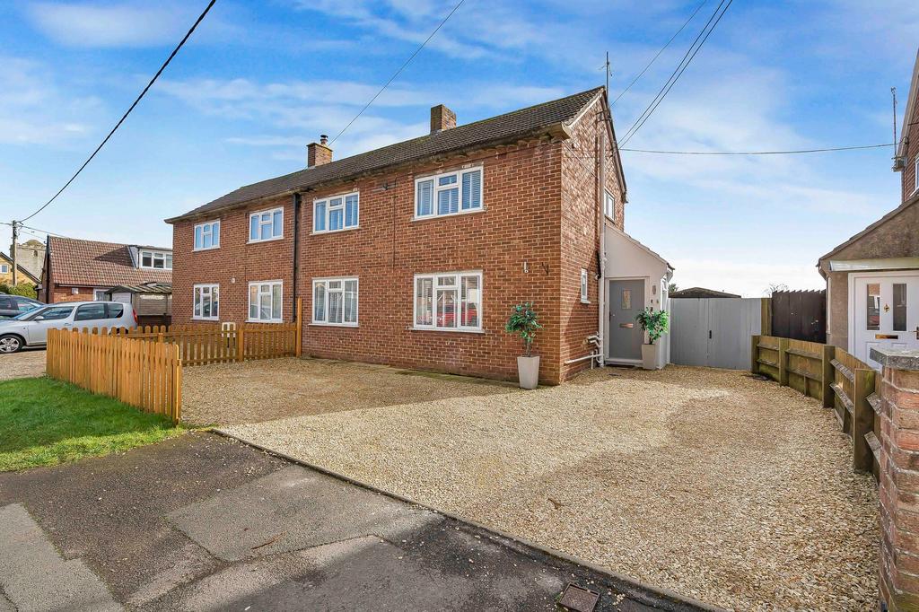 College Way, Horspath, OX33 3 bed property for sale - £450,000