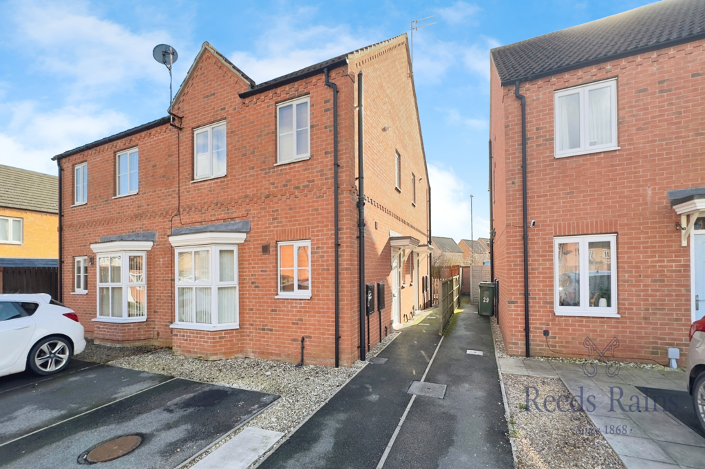 Willow Gardens, North Yorkshire YO8 1 bed end of terrace house for sale ...