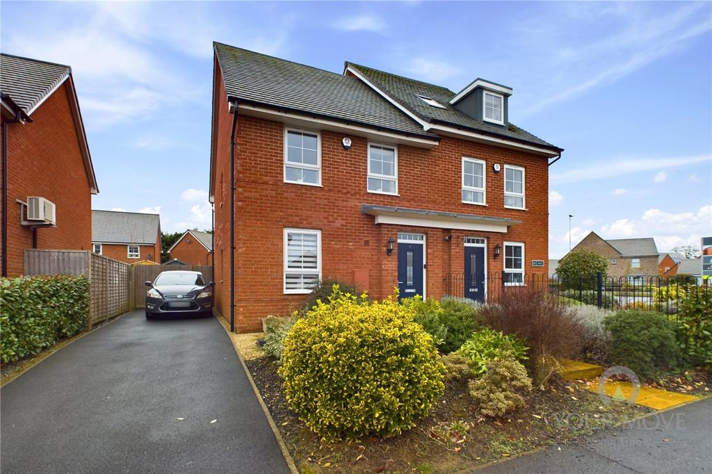 Peveril Street, Kettering NN15 3 bed semi-detached house - £265,000