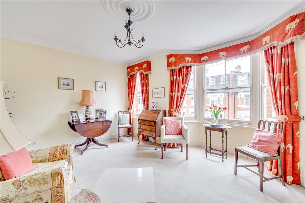 Queensmill Road, London, SW6 2 bed apartment for sale - £700,000