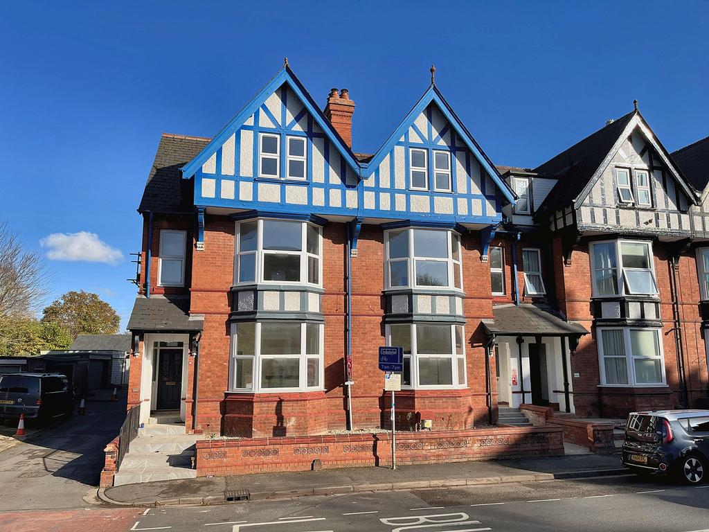 44 Barbourne Road, Worcester WR1 1 bed property - £850 pcm (£196 pw)