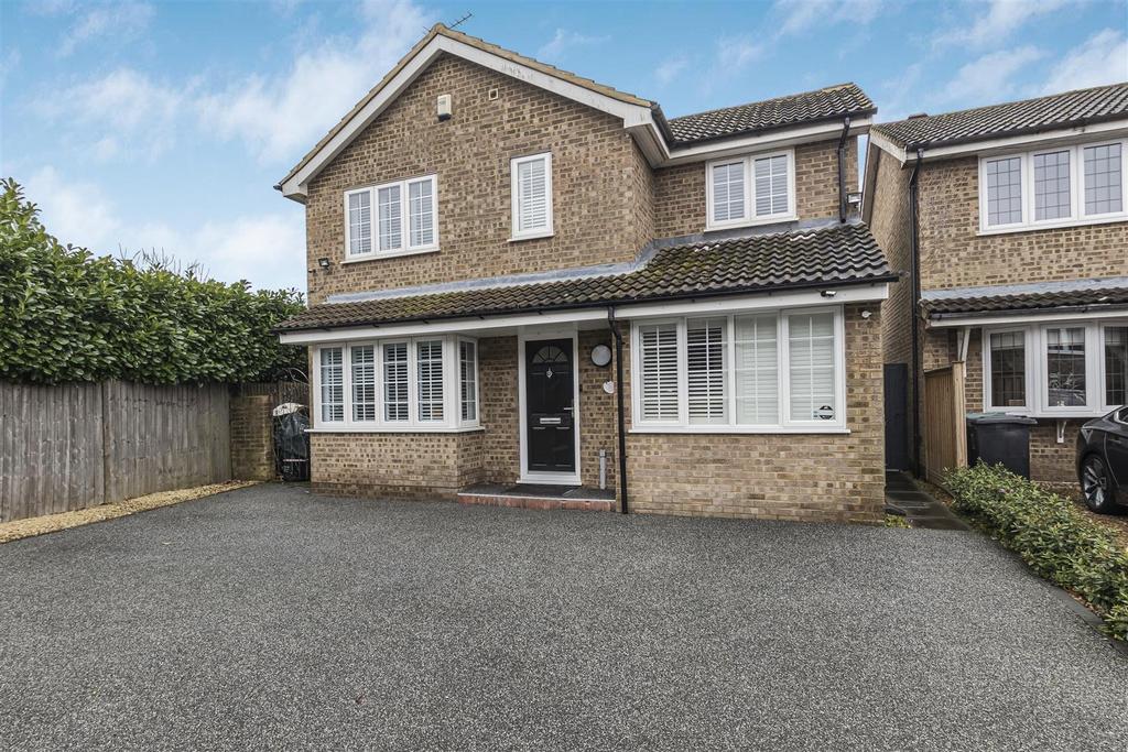 The Russets, Meopham 4 bed detached house for sale - £675,000