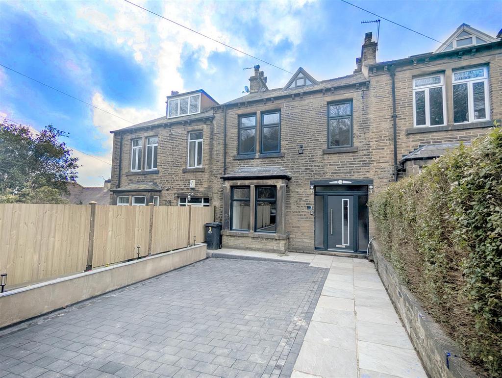 Green Lane, Burnley Road, Halifax HX2 4 bed terraced house - £490,000