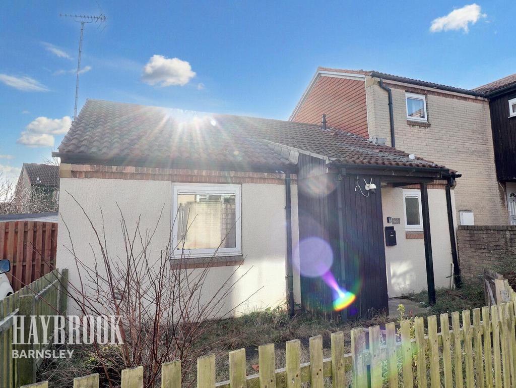 George Street, Worsbrough Bridge 2 bed semi-detached bungalow for sale ...