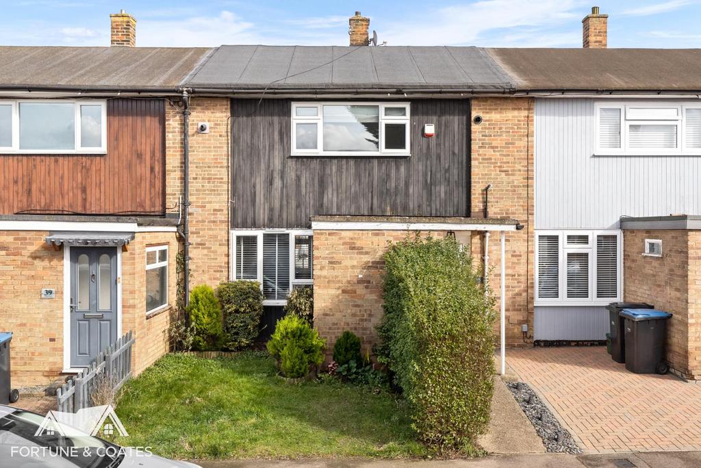 Rushes Mead, Harlow 2 bed terraced house - £300,000