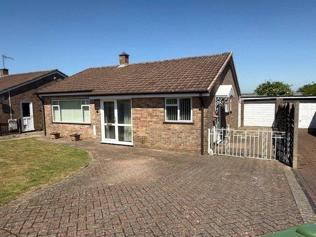 Winyards View, Crewkerne, Somerset, TA18 3 bed bungalow - £315,000