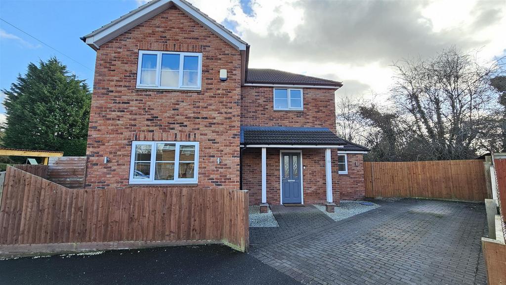 Abbey Close, Aslockton, Nottingham 3 bed detached house - £275,000