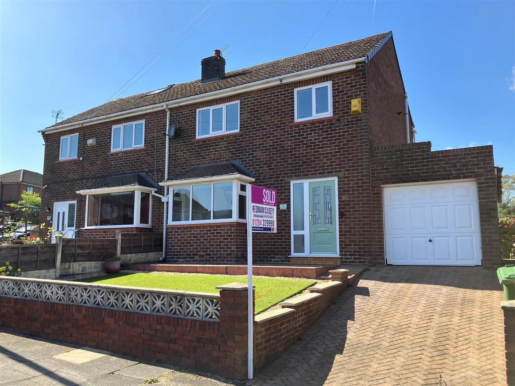 Nightingale Road, Blackrod, Bolton 3 bed semi-detached house for sale - £250,000
