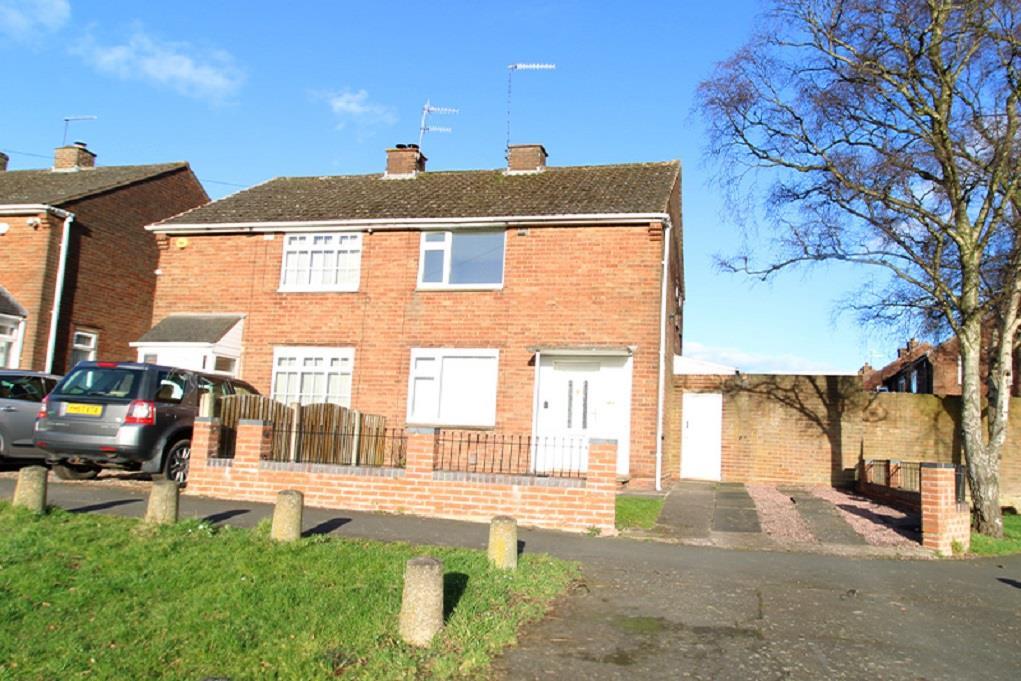 Tiled House Lane, Pensnett 2 bed semi-detached house for sale - £170,000