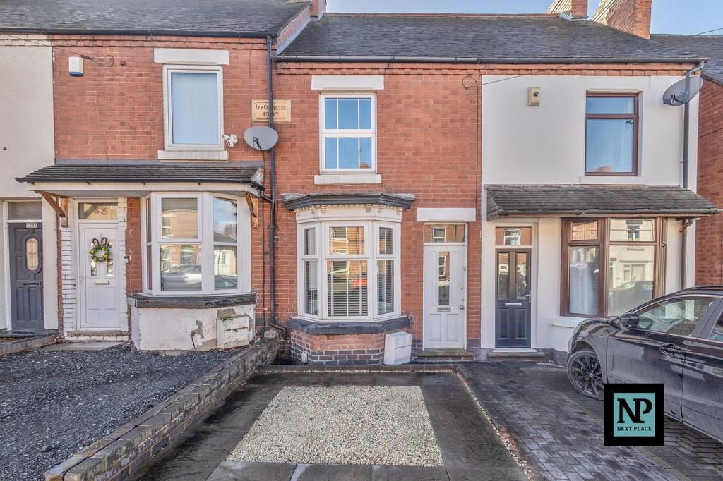 Tamworth Road, Two Gates, B77 2 bed terraced house - £190,000