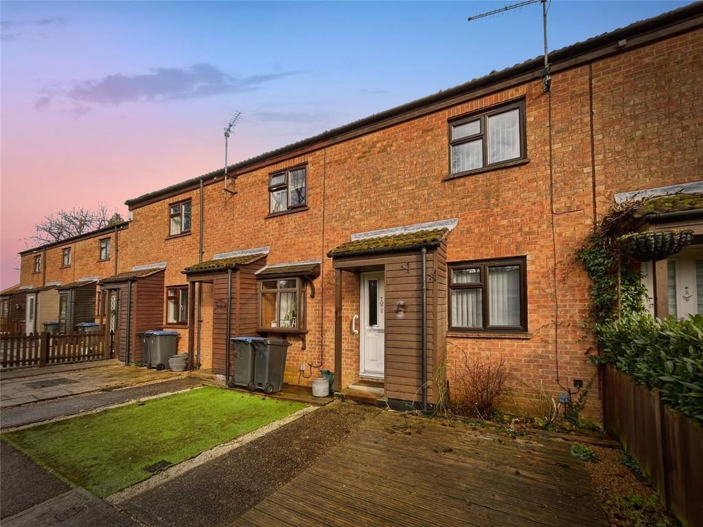 Roman Vale, Harlow, Essex 1 bed terraced house for sale - £290,000