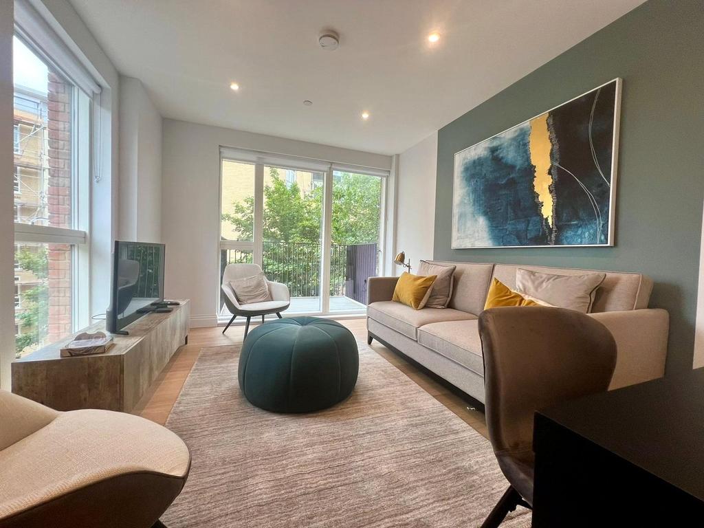 Joseph Huntley Walk, Reading... 2 bed apartment - £1,650 pcm (£381 pw)