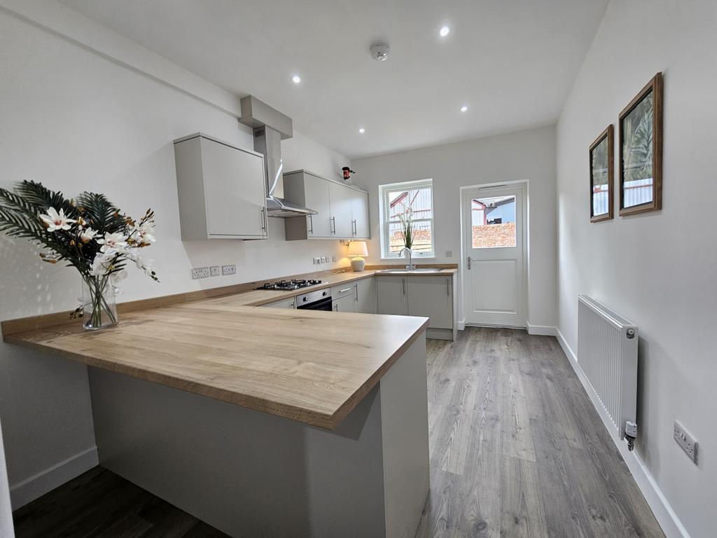 North Walls, Stafford, ST16 3AD 2 bed terraced house - £970 pcm (£224 pw)