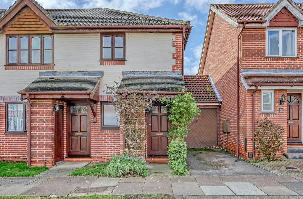 Castleton Road, Southend-on-Sea... 1 bed apartment - £180,000