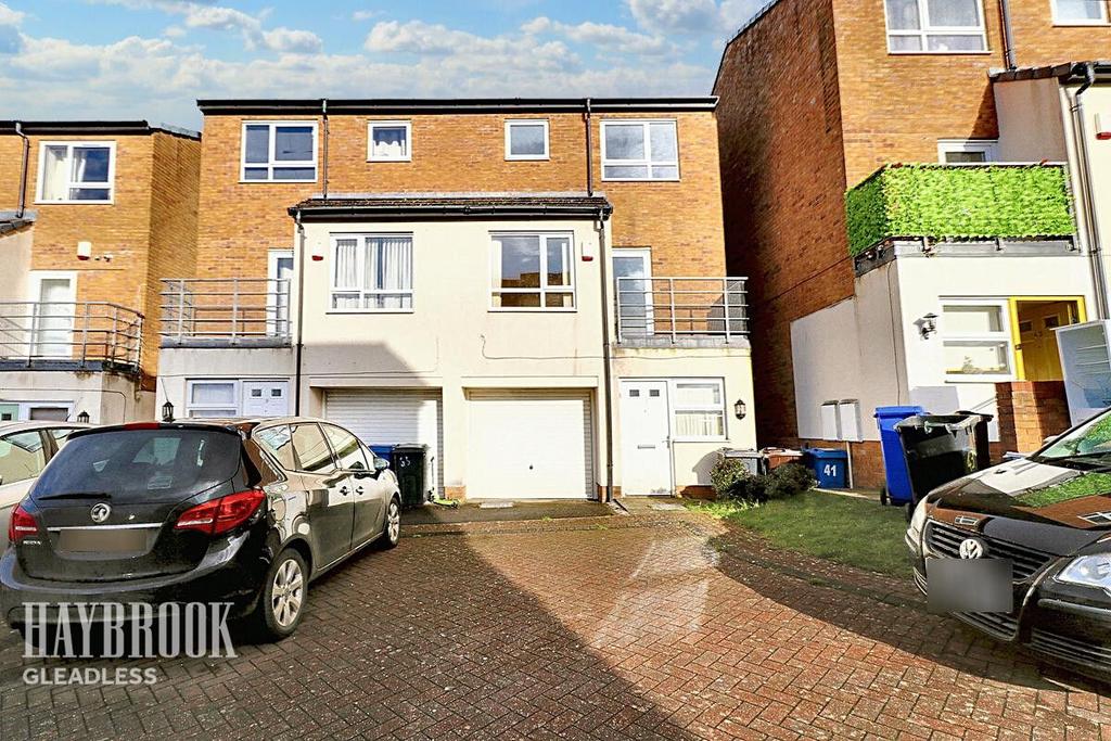 Kenninghall View, Sheffield 3 bed semi-detached house for sale - £165,000
